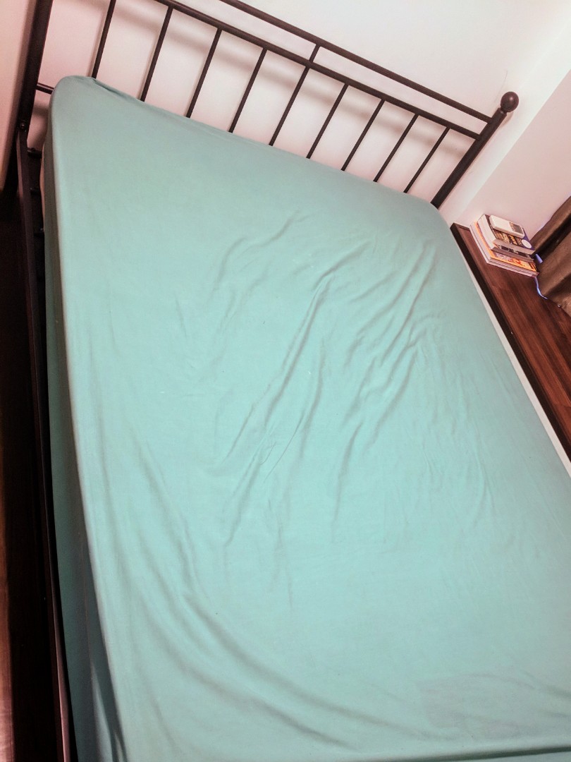 ** FREE ** Bed Frame & Mattress, Furniture & Home Living, Furniture ...