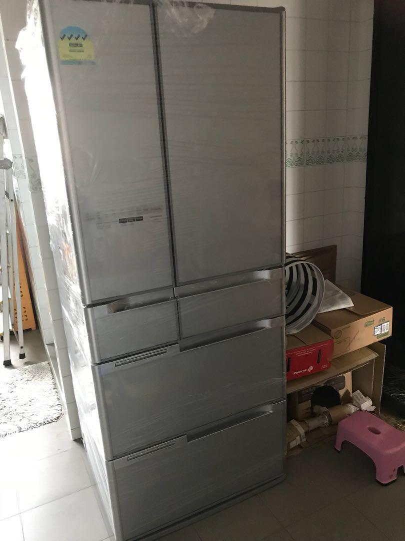 Hitachi Japan made two door fridge, TV & Home Appliances, Kitchen ...