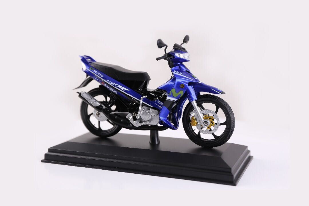 Yamaha Y125ZR Miniature, Hobbies & Toys, Toys & Games on Carousell
