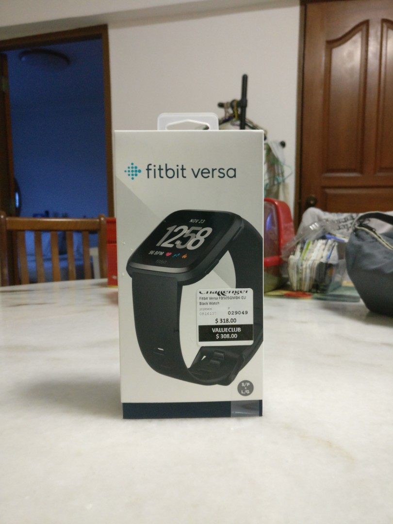 Fitbit Versa, Mobile Phones & Gadgets, Wearables & Smart Watches on ...