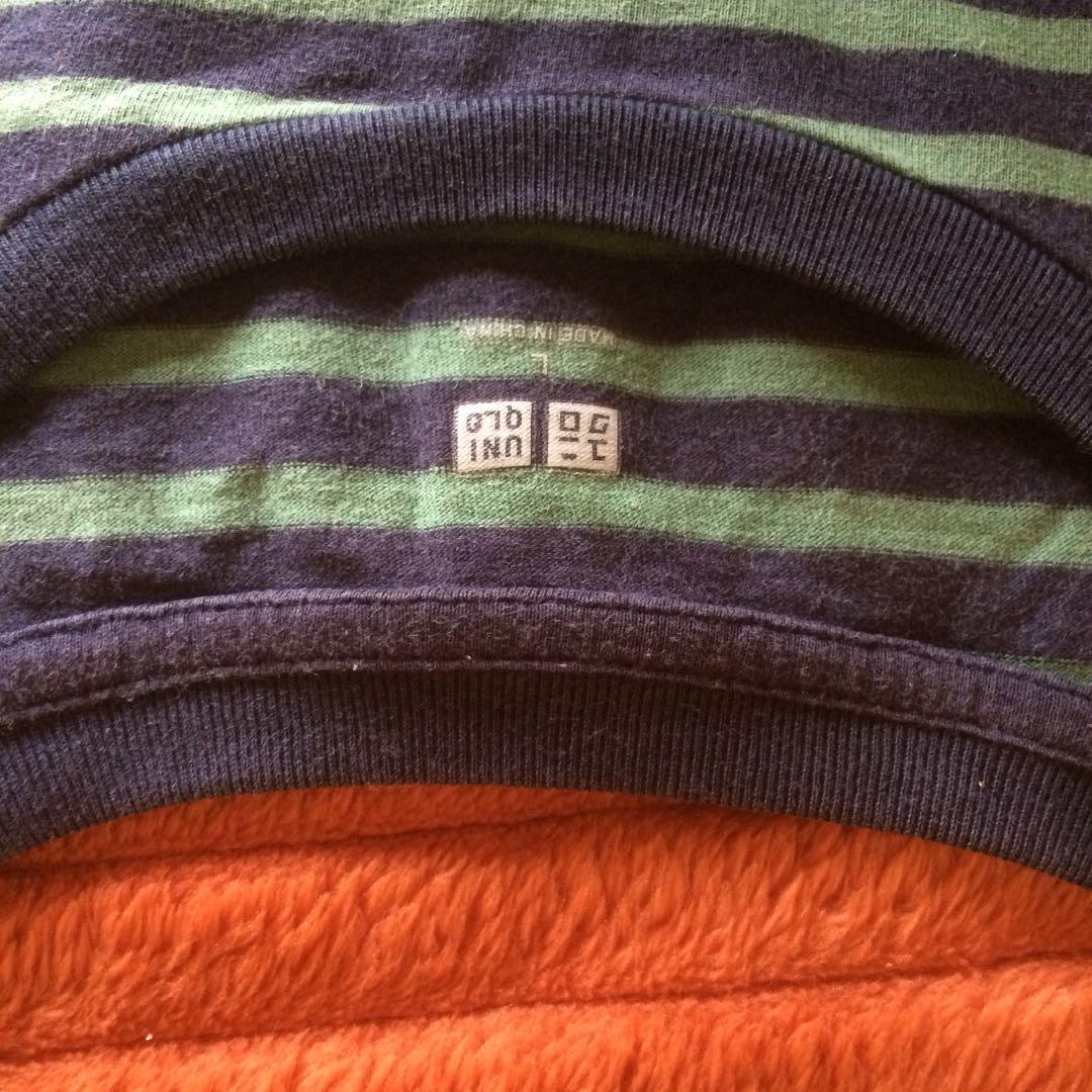 Garis-garis uniqlo, Fesyen Pria, Pakaian di Carousell