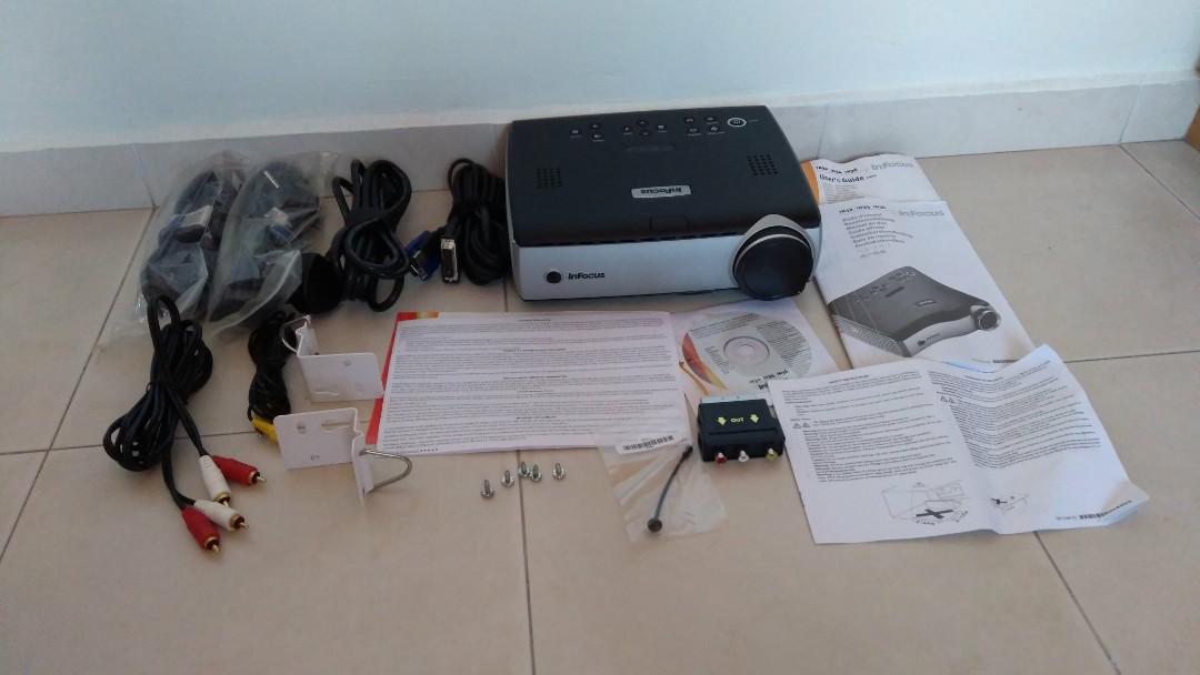 Infocus IN32 DLP Projector, TV & Home Appliances, TV & Entertainment ...