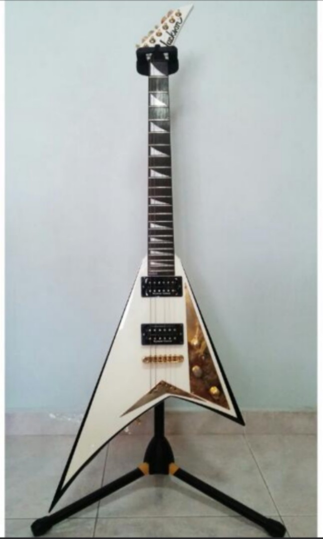 Jackson Rhoads RR5 White *Made in Japan*, Hobbies & Toys, Music & Media ...