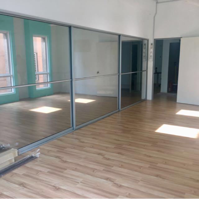 Laminate Flooring Supply Install Furniture And Home Living Home Decor