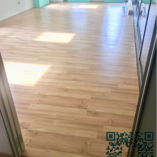 Laminate Flooring Supply Install Furniture And Home Living Home Decor