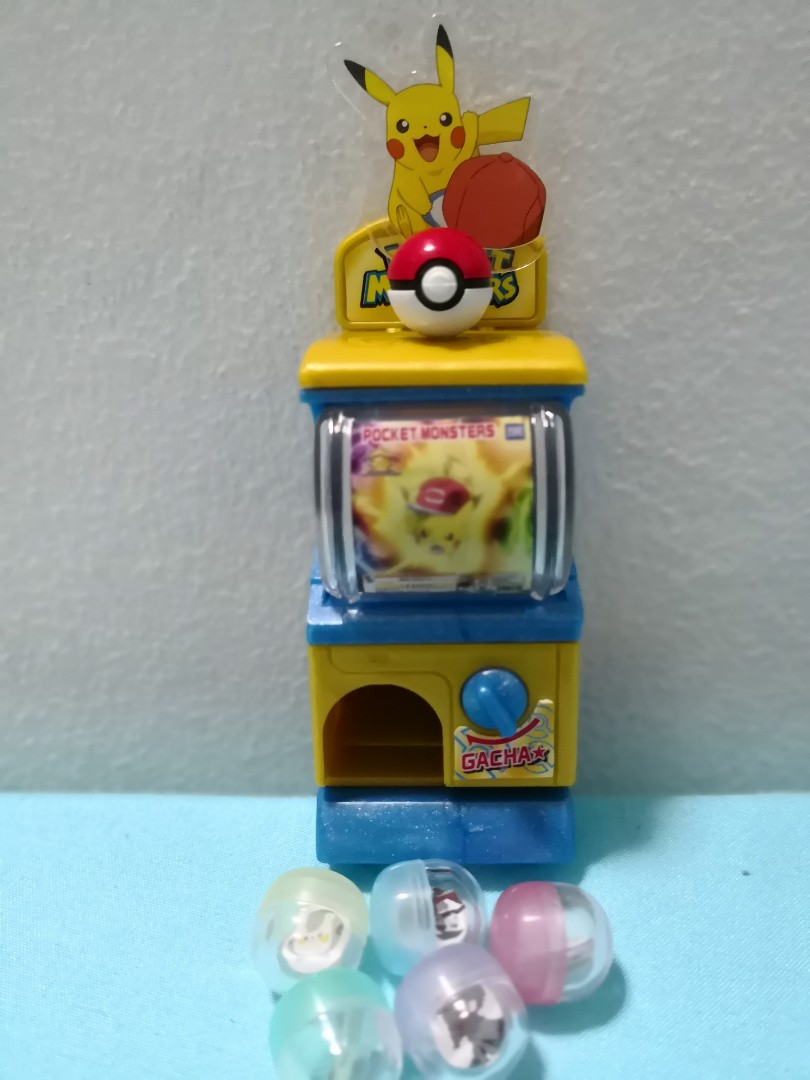 Mini Gachapon, Hobbies & Toys, Toys & Games on Carousell