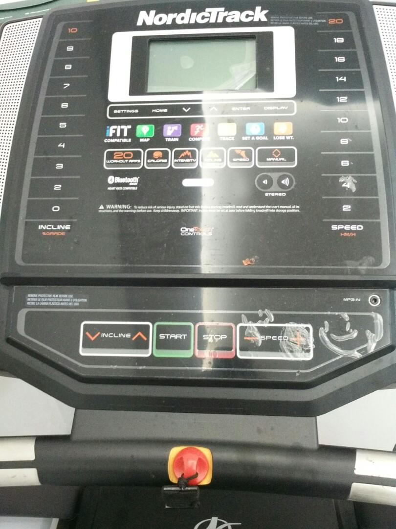 Norditrack Treadmill 2.5hp, Sports Equipment, Exercise & Fitness ...