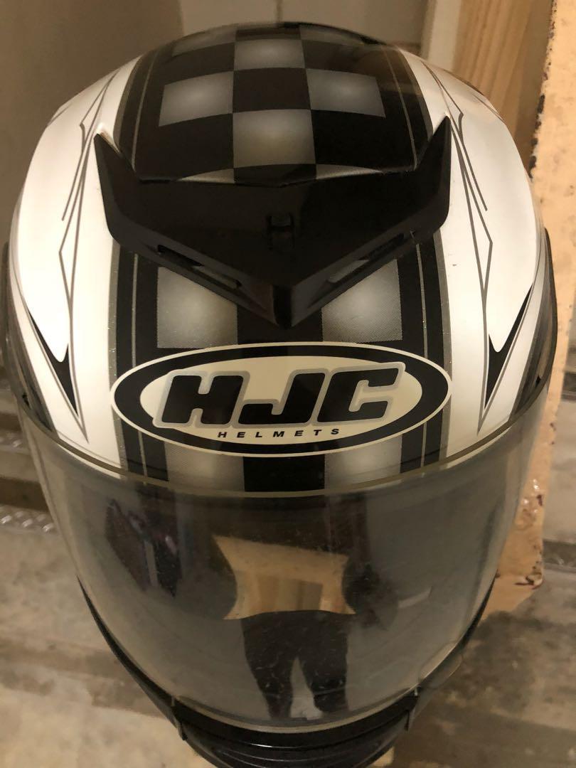HJC full face helmet, Motorcycles, Motorcycle Apparel on Carousell