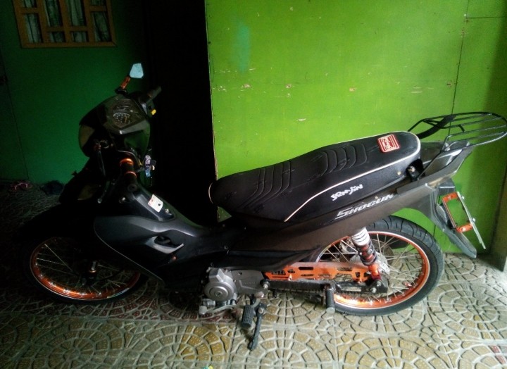 suzuki shogun pro tulisan 2010 model, Motorbikes on Carousell