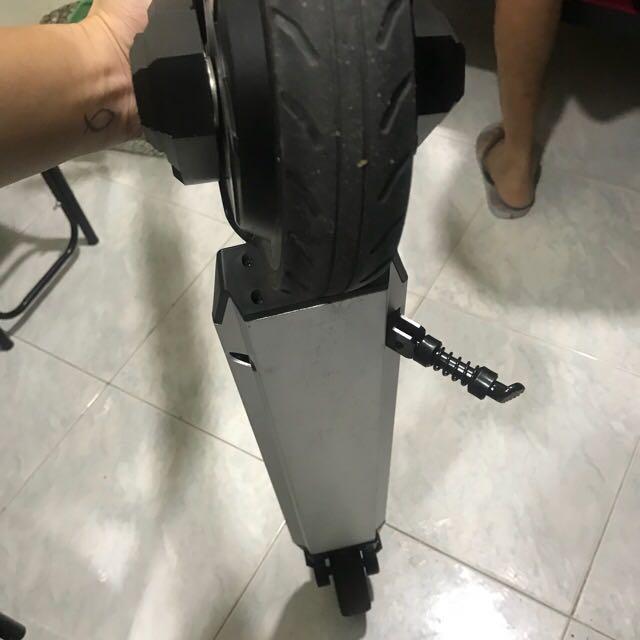 Aleoca E Potenza Alloy Electric Scooter X.8 Silver, Sports Equipment ...