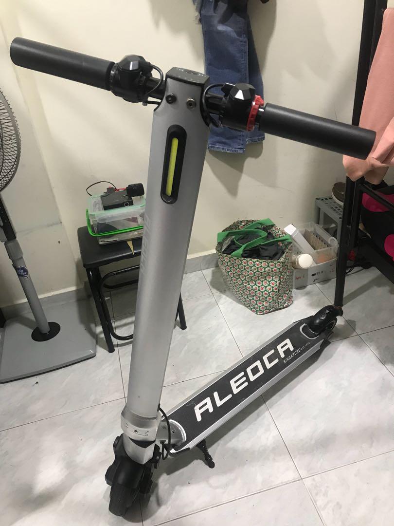 Aleoca E Potenza Alloy Electric Scooter X.8 Silver, Sports Equipment ...