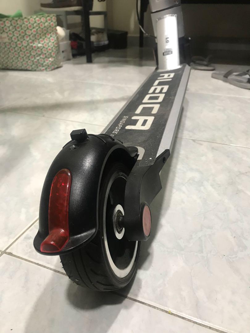 Aleoca E Potenza Alloy Electric Scooter X.8 Silver, Sports Equipment ...