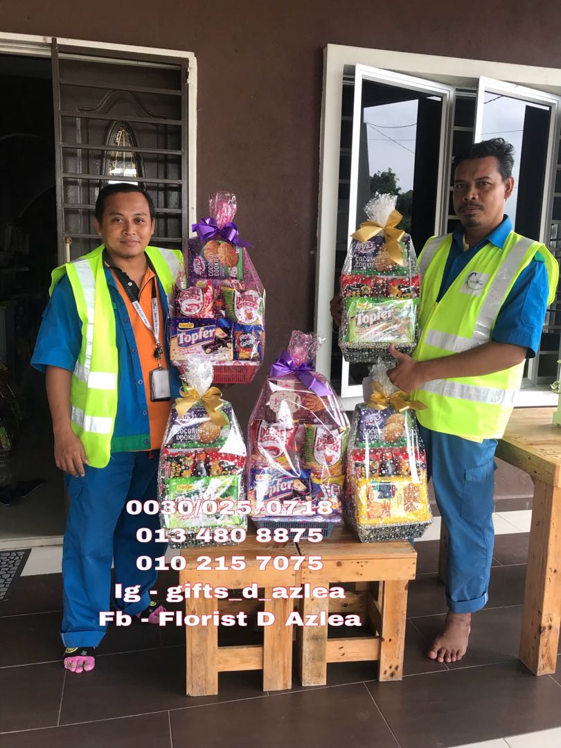 Hamper makanan dan minuman, Food & Drinks, Gift Baskets & Hampers on ...