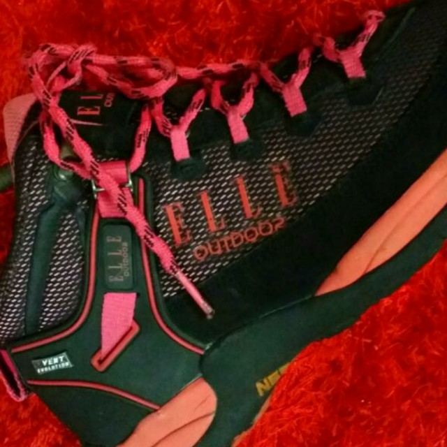 Sport tracking shoes, Sports Equipment, Sports & Games, Water Sports on ...