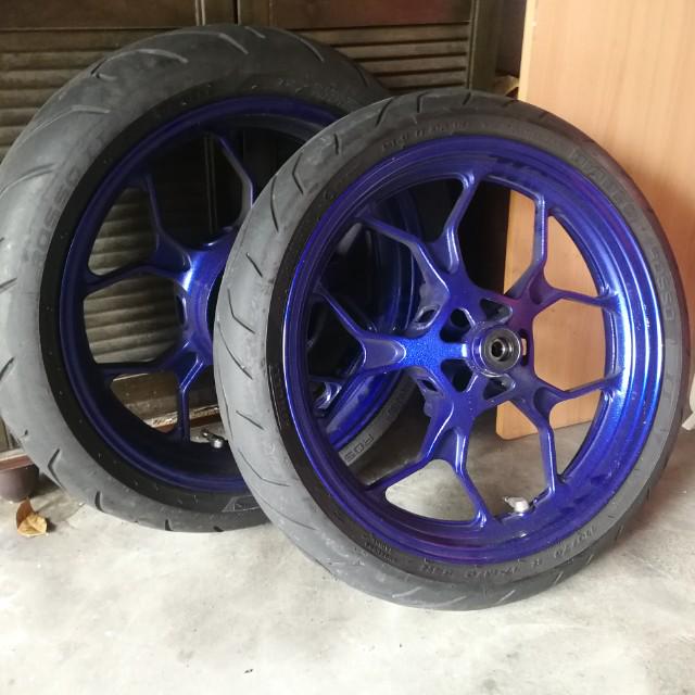 Yamaha R25 Rim, Motorbikes on Carousell