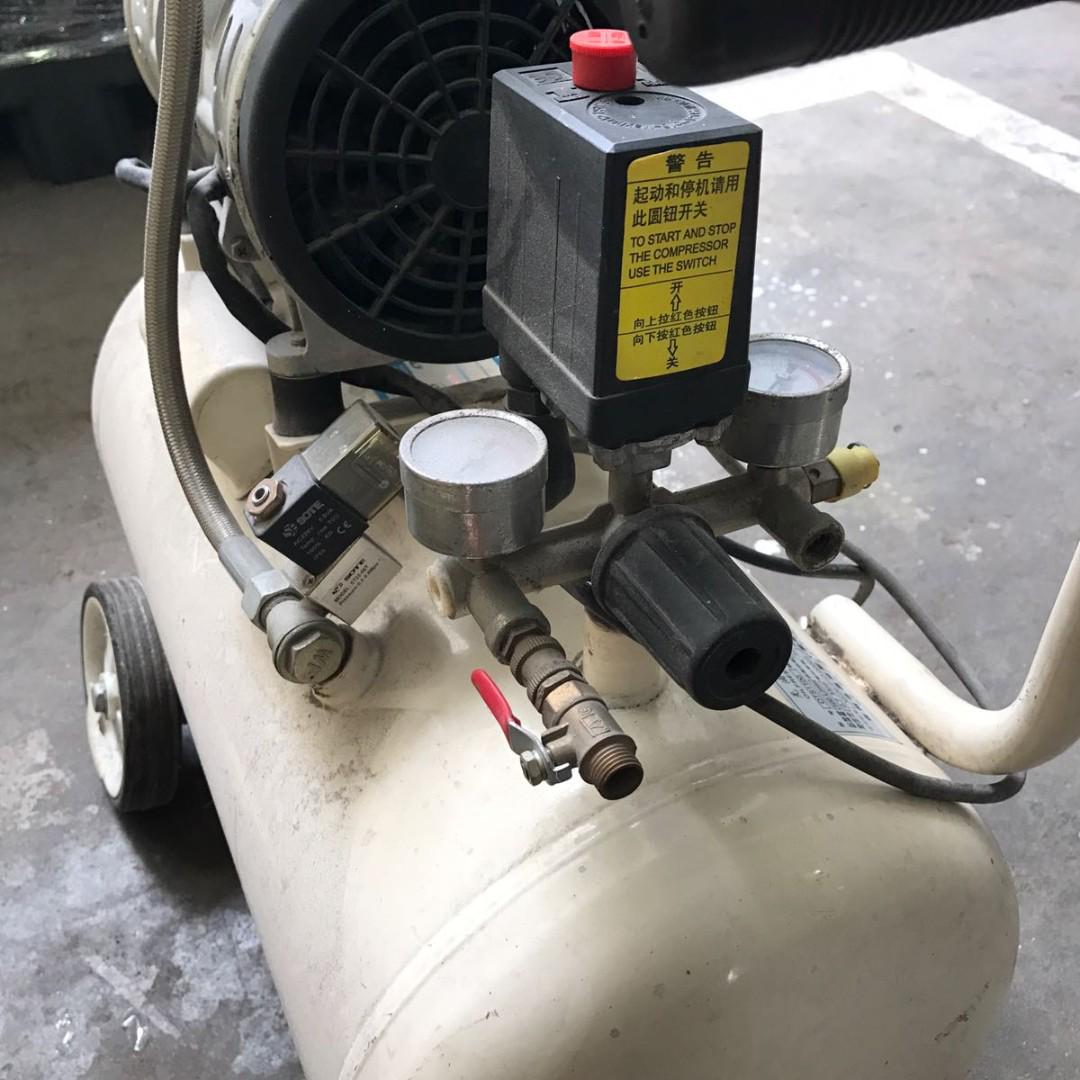Flying Fox Air Compressor, Everything Else on Carousell