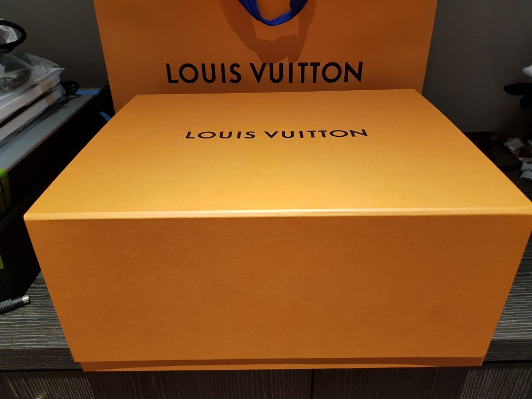 LV packing box, Luxury, Bags & Wallets on Carousell