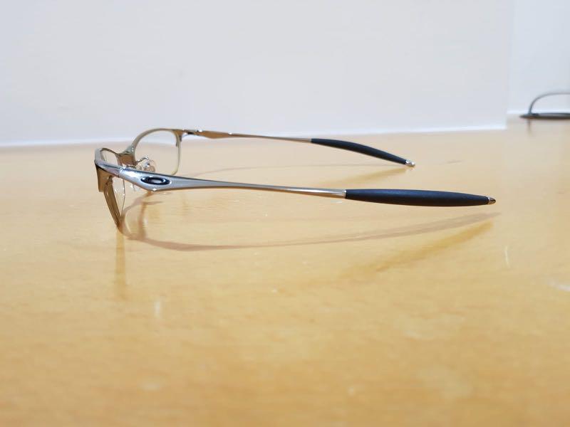 Oakley WIRETAP, Men's Fashion, Watches & Accessories, Sunglasses ...