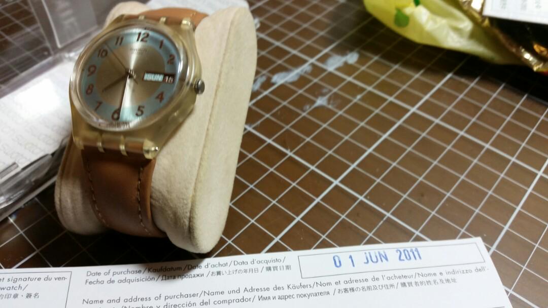 Swatch Watch Ref GE704 Blue Conker (34mm), Luxury, Watches on Carousell