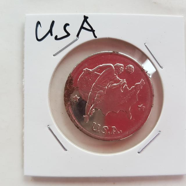 World Cup Medal Medallion token USA #23 1990 by Caltex, Hobbies & Toys ...