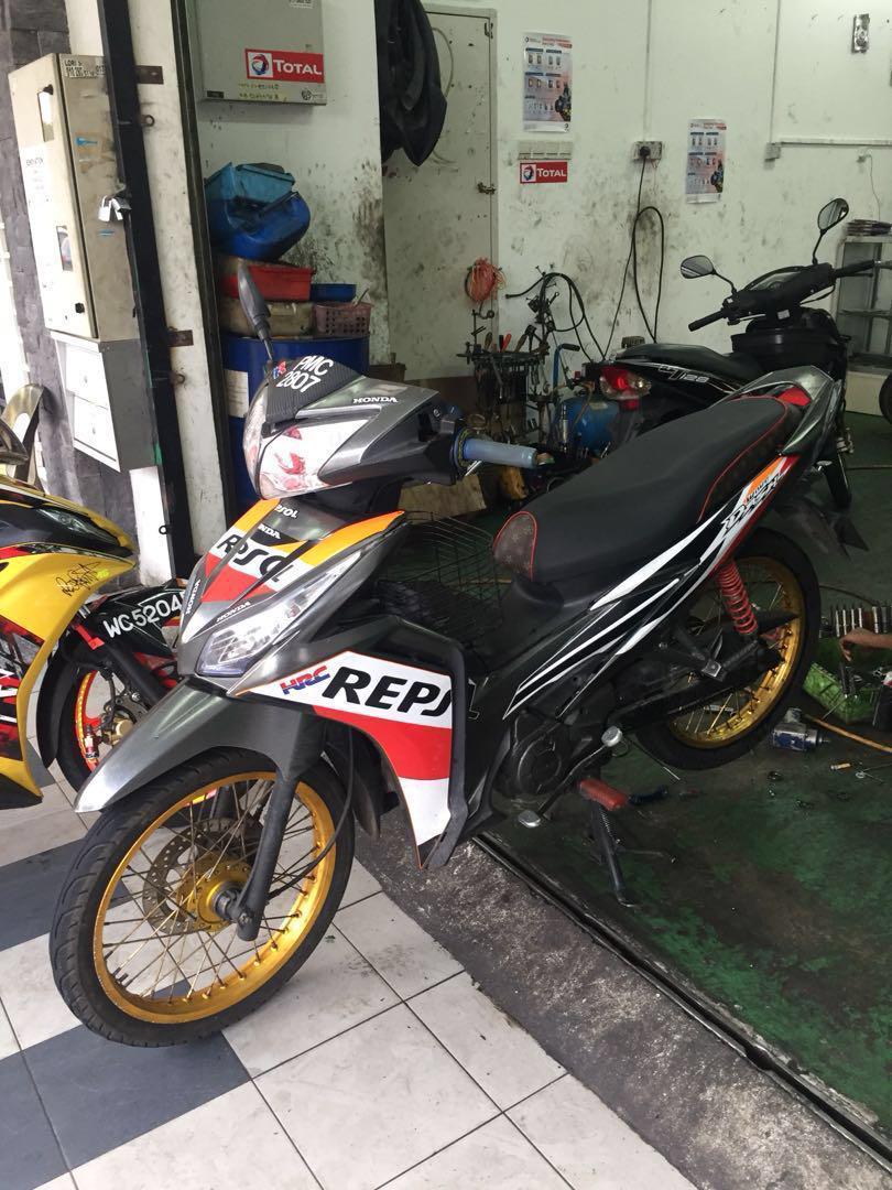 Honda Wave Dash Repsol, Motorbikes on Carousell