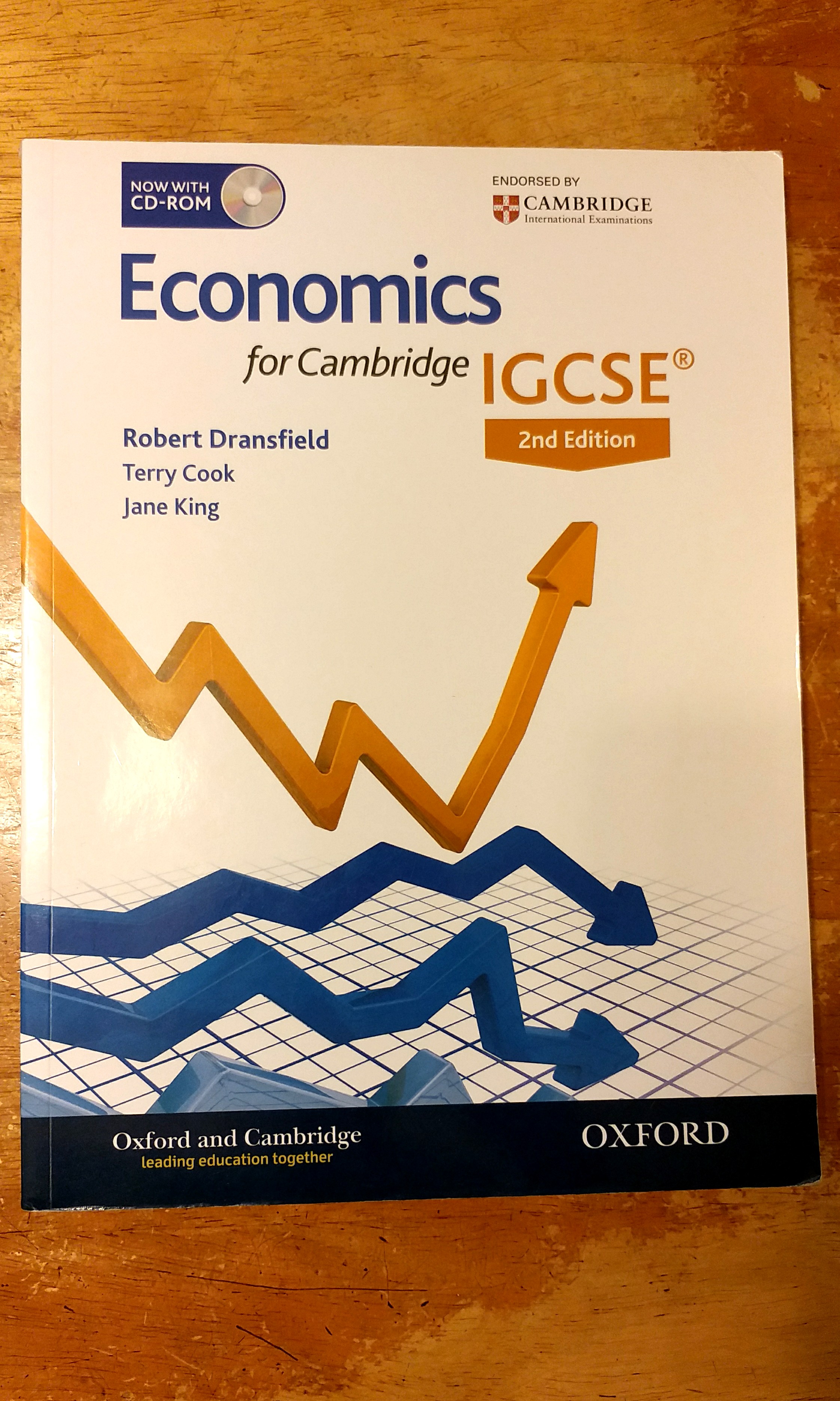IGCSE Economics textbook, 興趣及遊戲, 書本 & 文具, 教科書 - Carousell