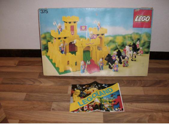 LEGO Yellow Castle 375 BOX only, Hobbies & Toys, Toys & Games on Carousell