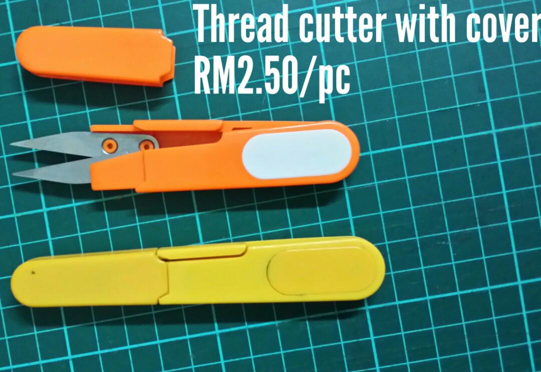 Thread cutter with cover, Hobbies & Toys, Stationery & Craft, Craft ...