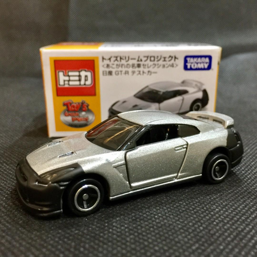 Tomica Nissan GTR R35 "33", Hobbies & Toys, Toys & Games on Carousell