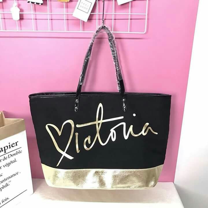 Vs bag, Women's Fashion, Bags & Wallets, Cross-body Bags on Carousell