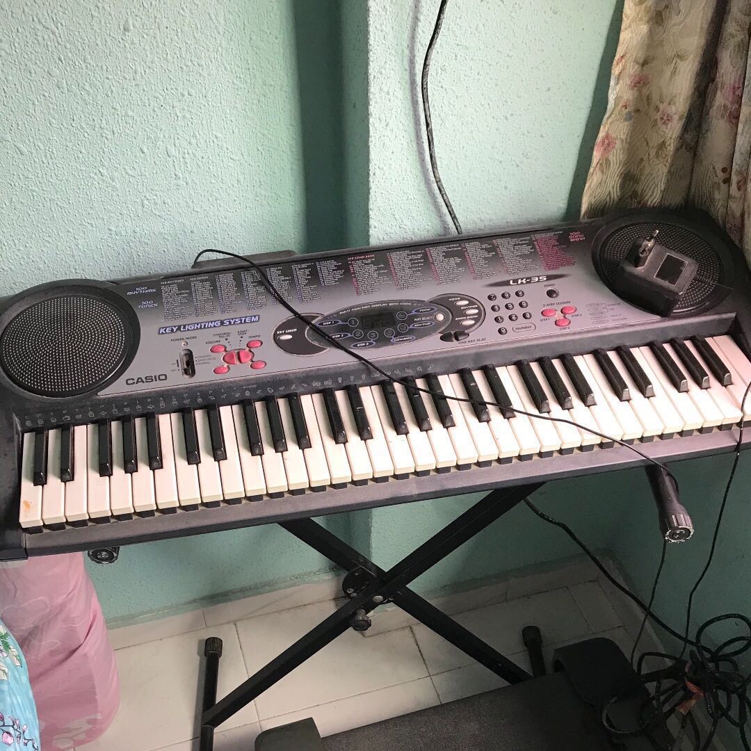 CASIO LK 35 Electric Piano, Hobbies & Toys, Music & Media, Music Accessories on Carousell