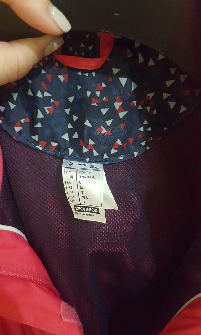 Decathlon WOMEN'S WATERPROOF WALKING RAIN JACKET - RASPBERRY PINK ...