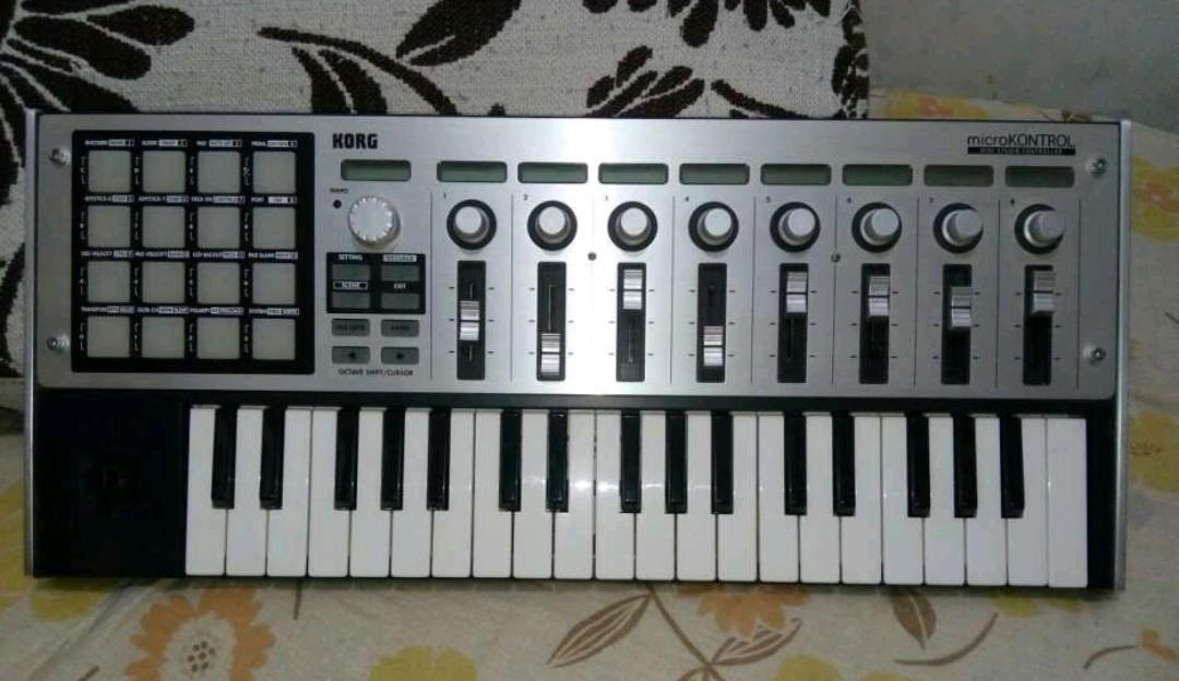 Korg MicroKontrol Midi Controller 37 Mini Key, Hobbies & Toys, Music & Media, CDs & DVDs on ...