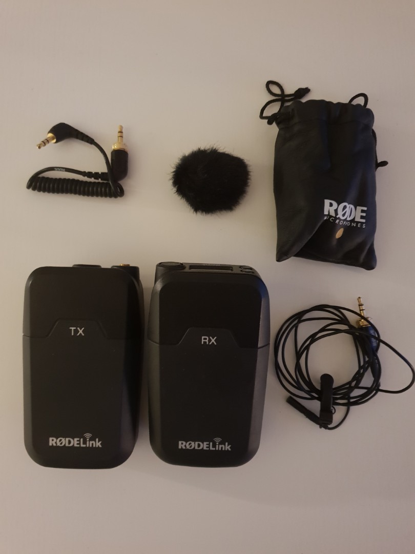 Rode Wireless Microphone - RodeLink Filmmaker Kit, Audio, Microphones ...