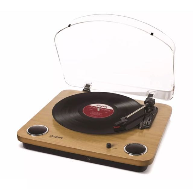 Old school classic turntable, Audio, Portable Music Players on Carousell