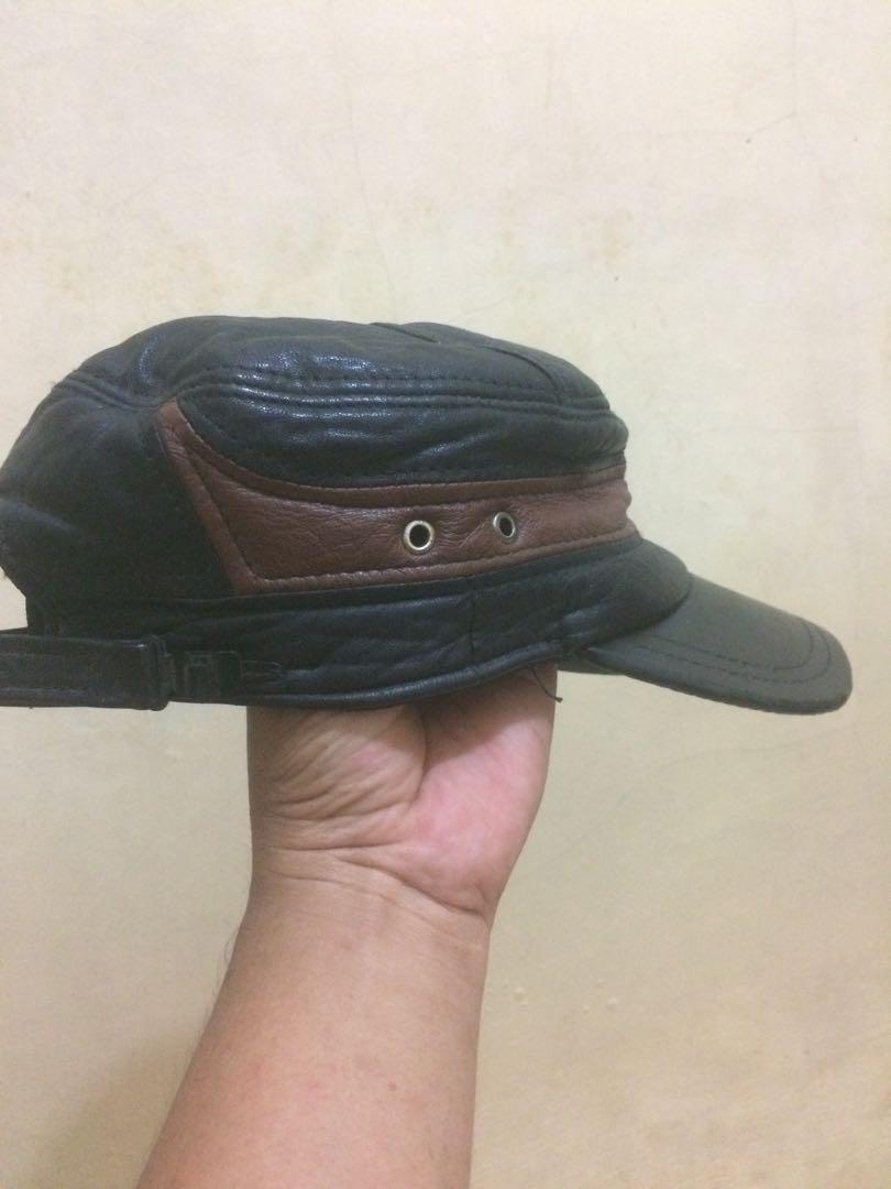Topi kulit, Fesyen Pria, Aksesoris di Carousell