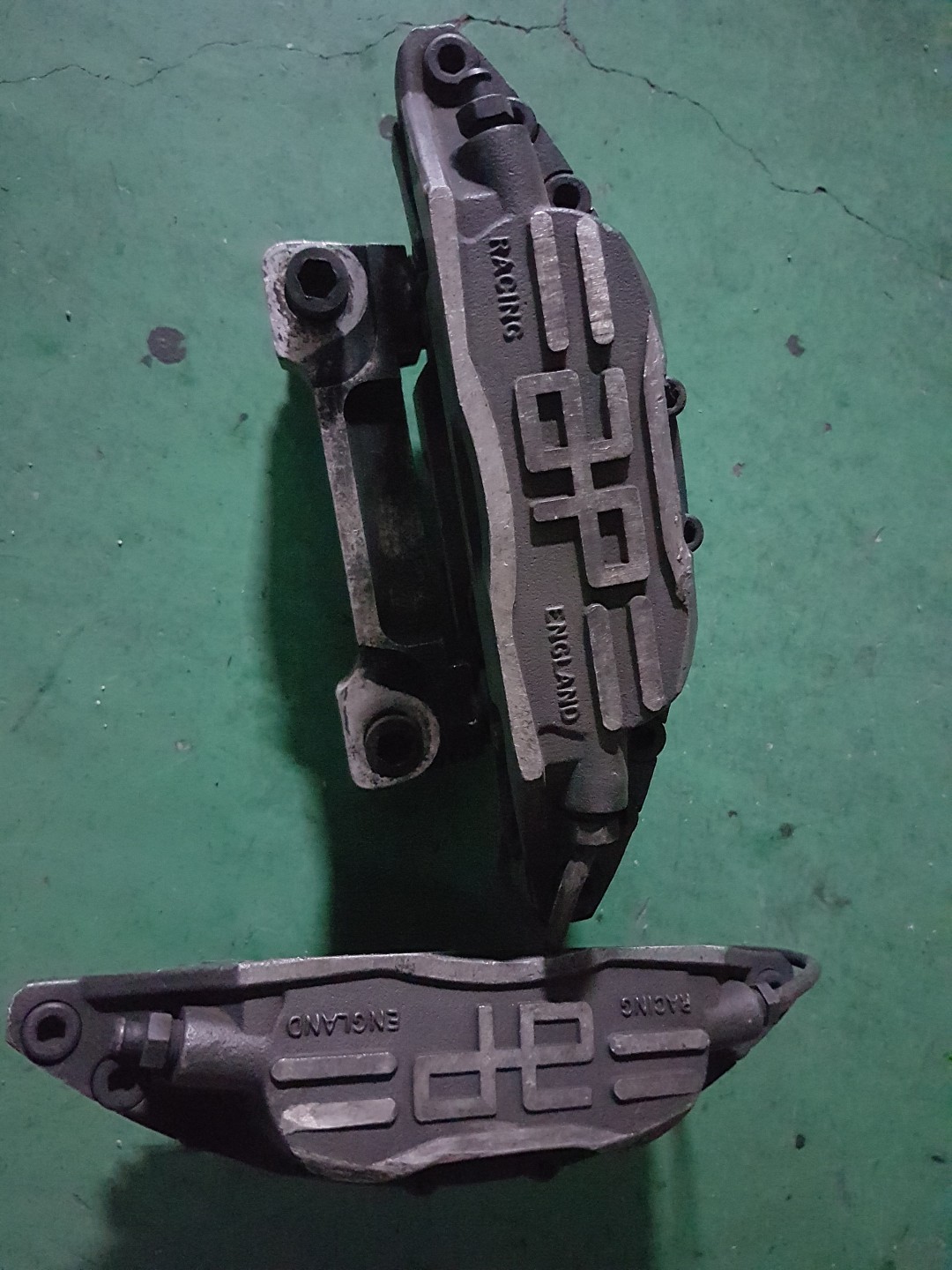 AP Racing 4pot calipers, Car Accessories, Accessories on Carousell