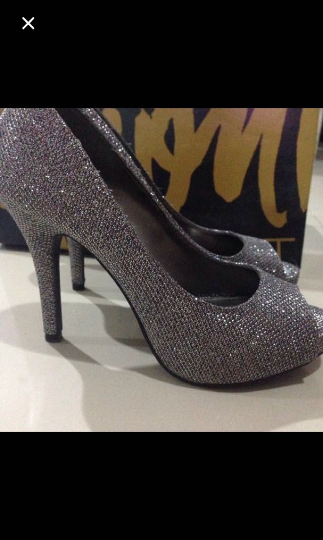 Fiona Night Heels, Fesyen Wanita, Sepatu di Carousell