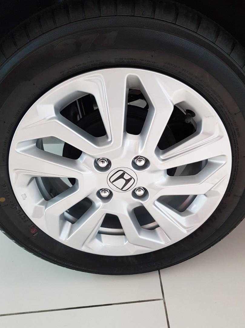 Honda 15" Stock Rims (almost new), Car Accessories, Tyres & Rims on ...