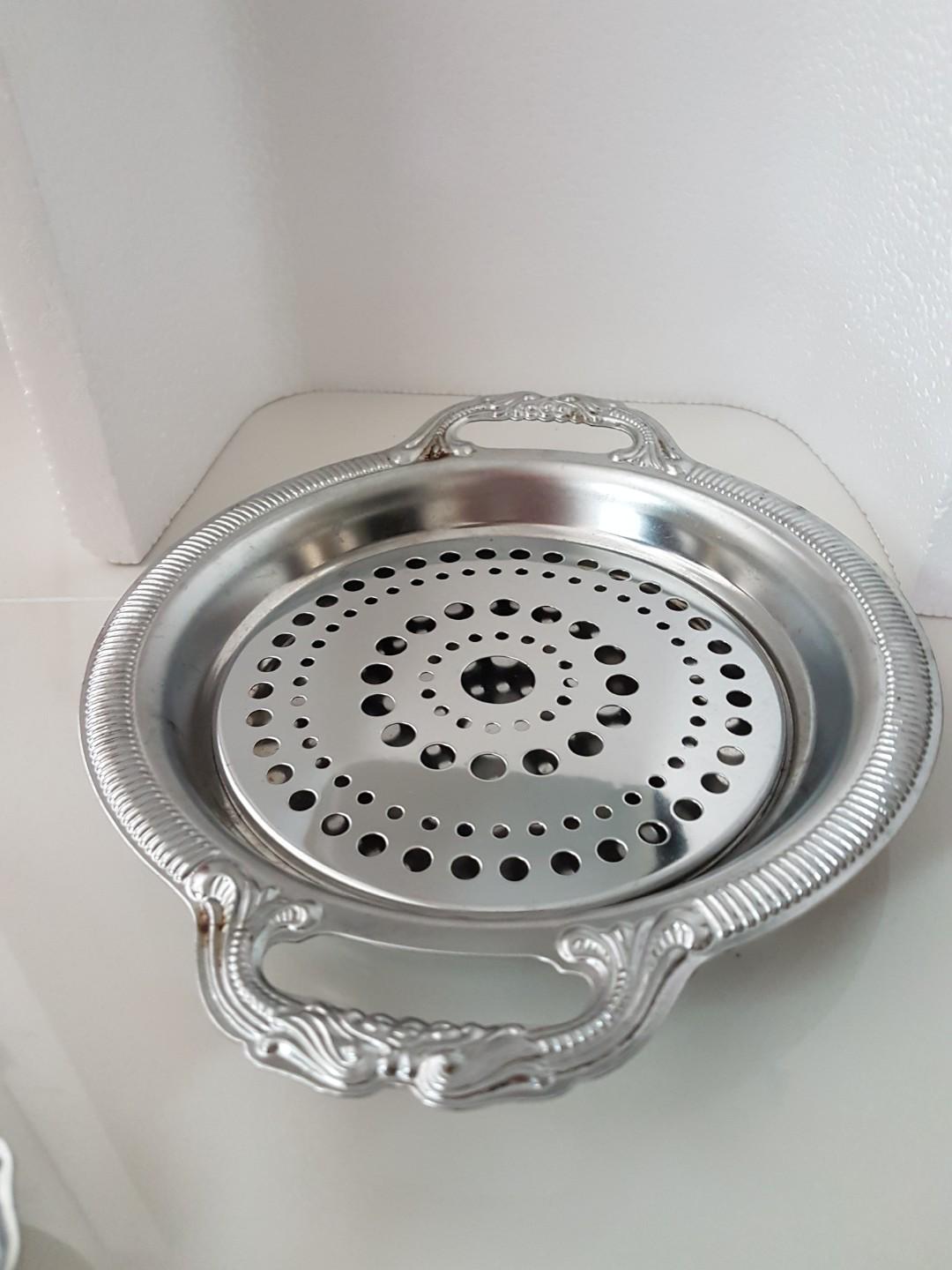 Metal Dessert dripping plates, Furniture & Home Living, Kitchenware ...