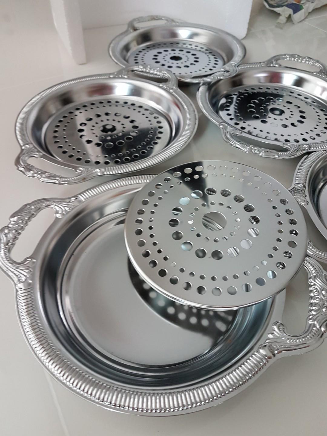 Metal Dessert dripping plates, Furniture & Home Living, Kitchenware ...
