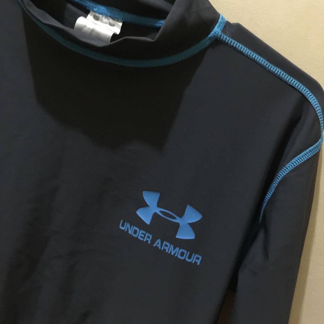 Under Armour rash guard, Women's Fashion, Swimwear, Rash guard on Carousell