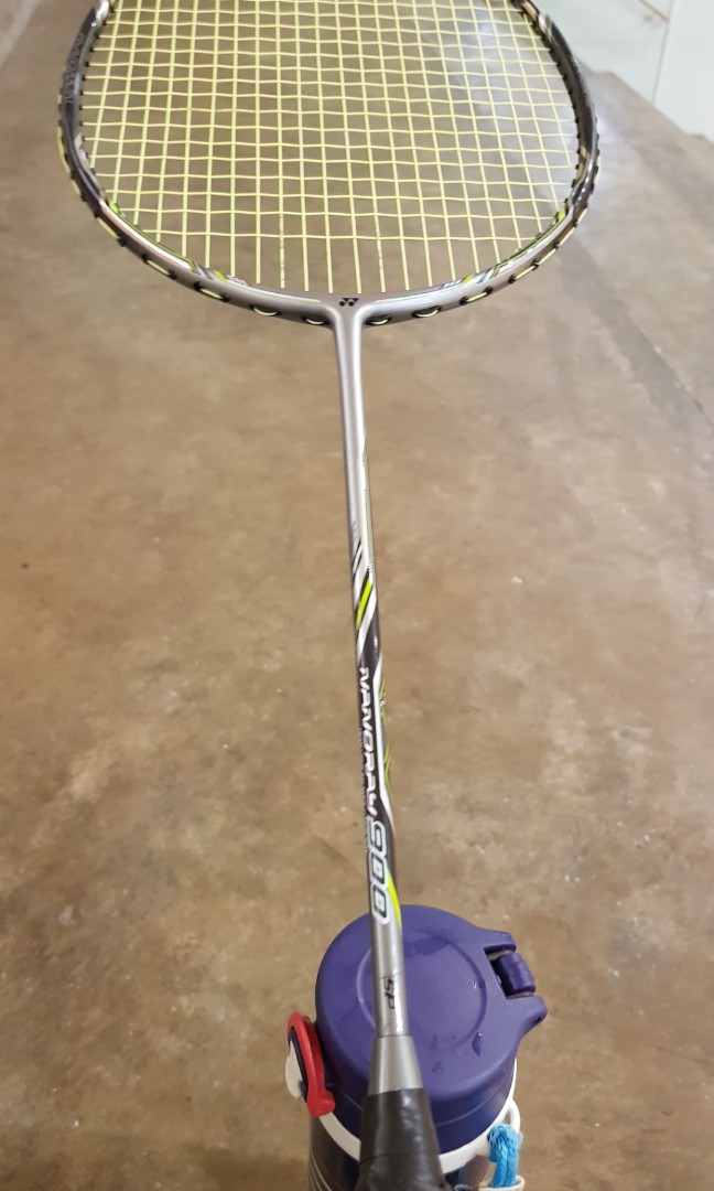 Yonex Nanoray 900, Sports Equipment, Sports & Games, Racket & Ball ...
