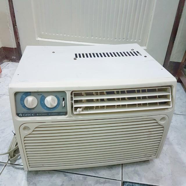 GREE aircon (window type), TV & Home Appliances, Air Conditioning and ...