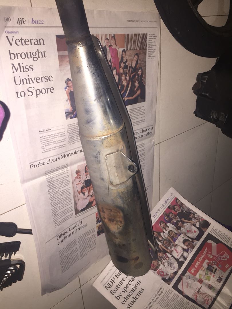 Honda wave 125s stock pipe, Motorcycles, Motorcycle Apparel on Carousell