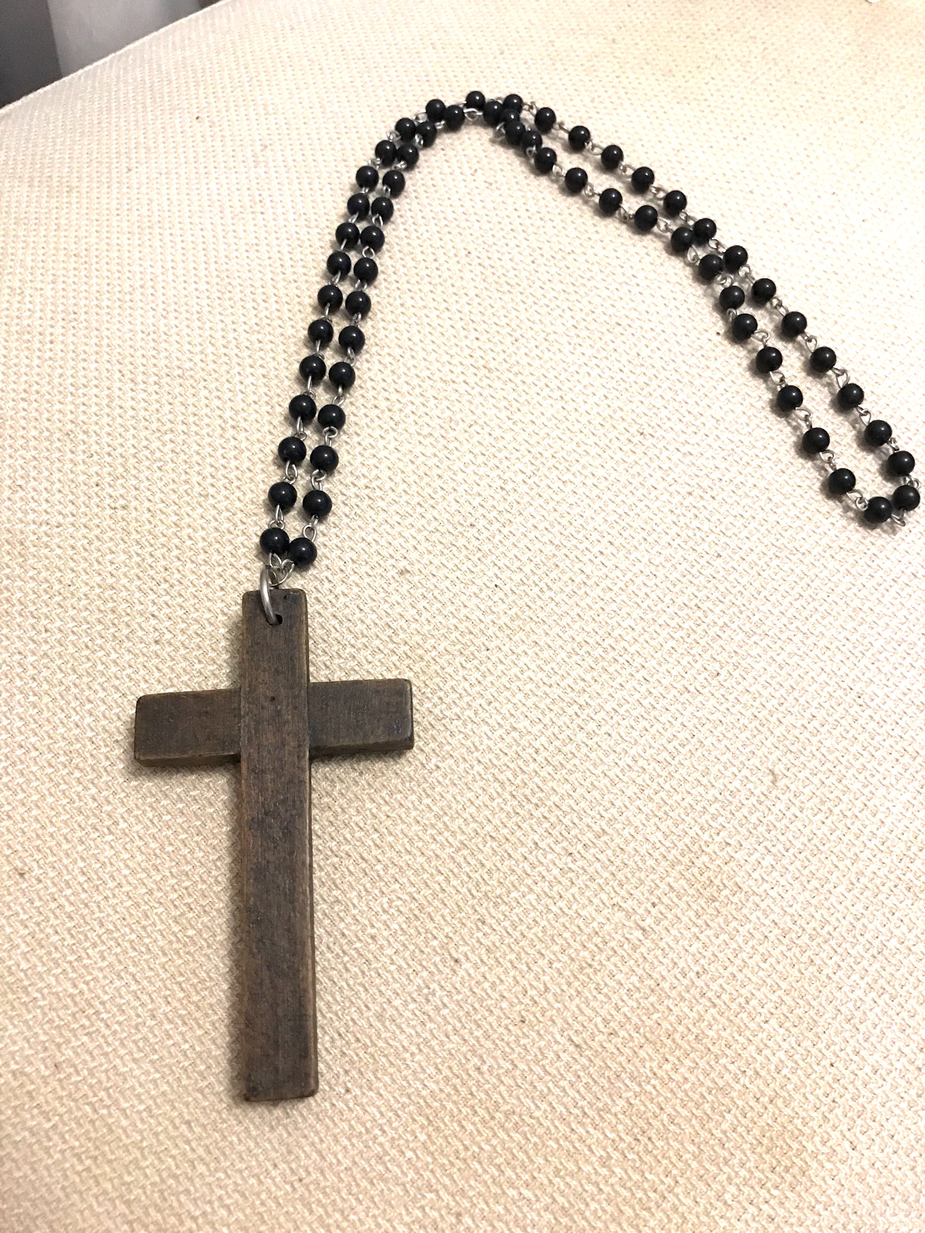Korean wooden cross necklace, Women's Fashion, Jewelry & Organisers ...