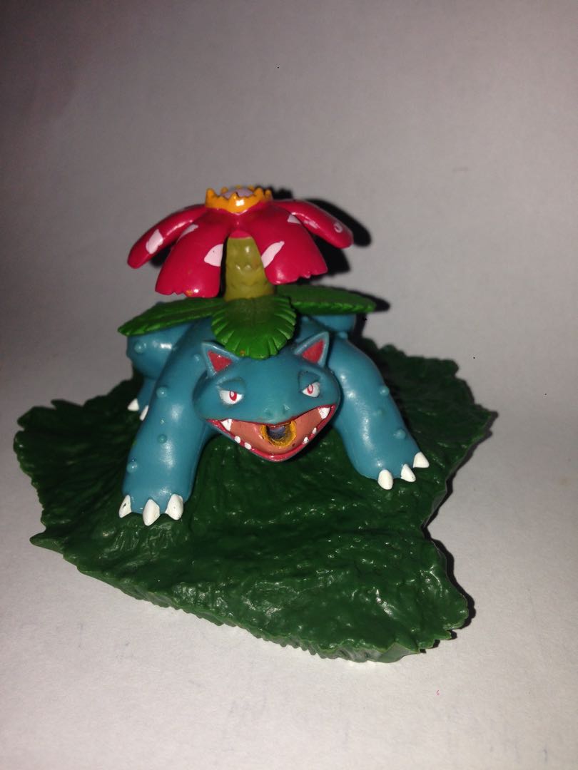Pokemon Venusaur TOMY Figure, Hobbies & Toys, Toys & Games on Carousell