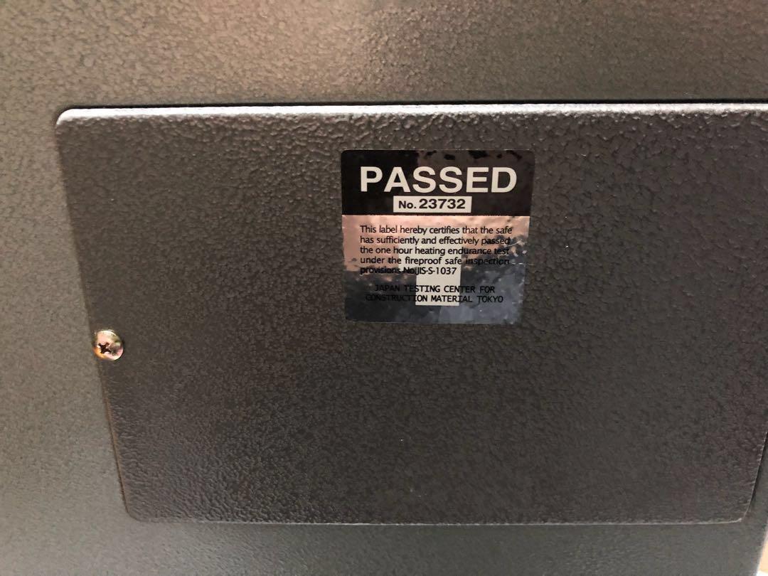 Savco Bumil Fireproof Safe SD102, Hobbies & Toys, Memorabilia ...