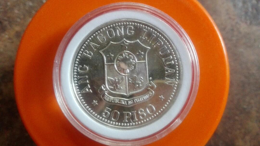 25 and 50 pesos manuel l quezon commemorative silver coin, Hobbies ...