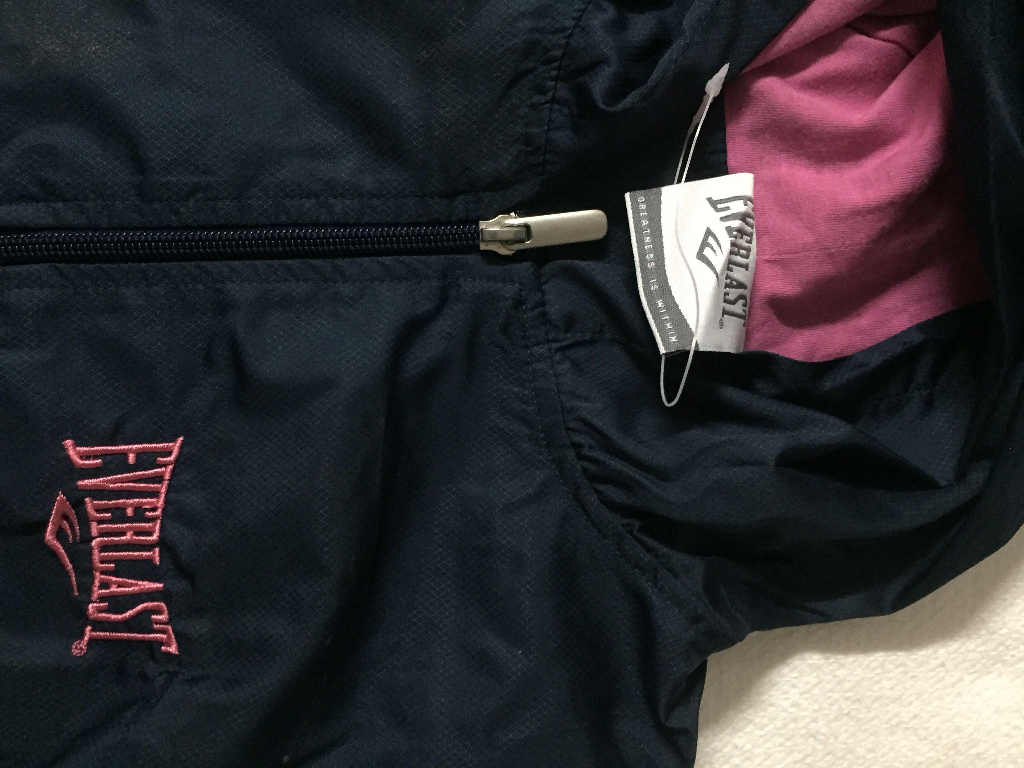 Everlast jacket, Men's Fashion, Activewear on Carousell